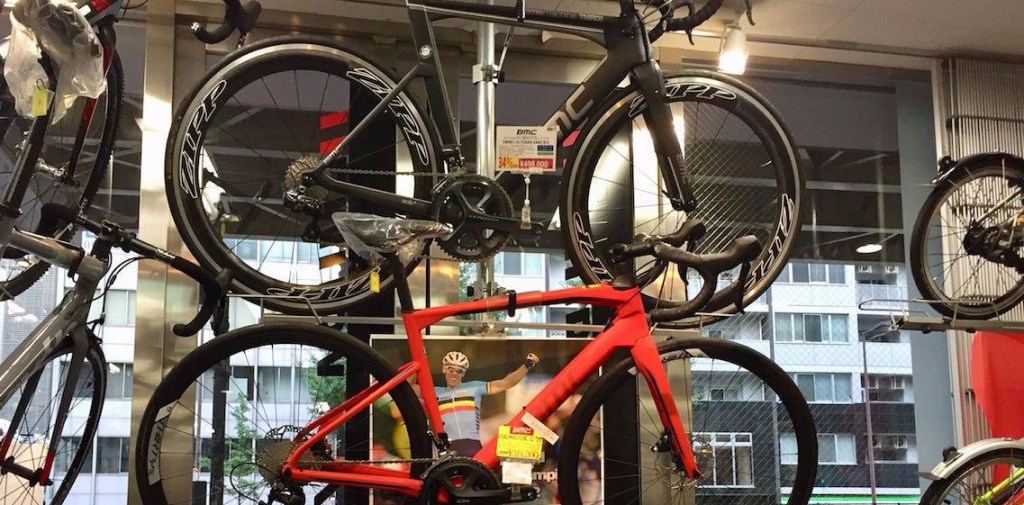 Bike Shops Tour in Osaka – New Chapter in Life